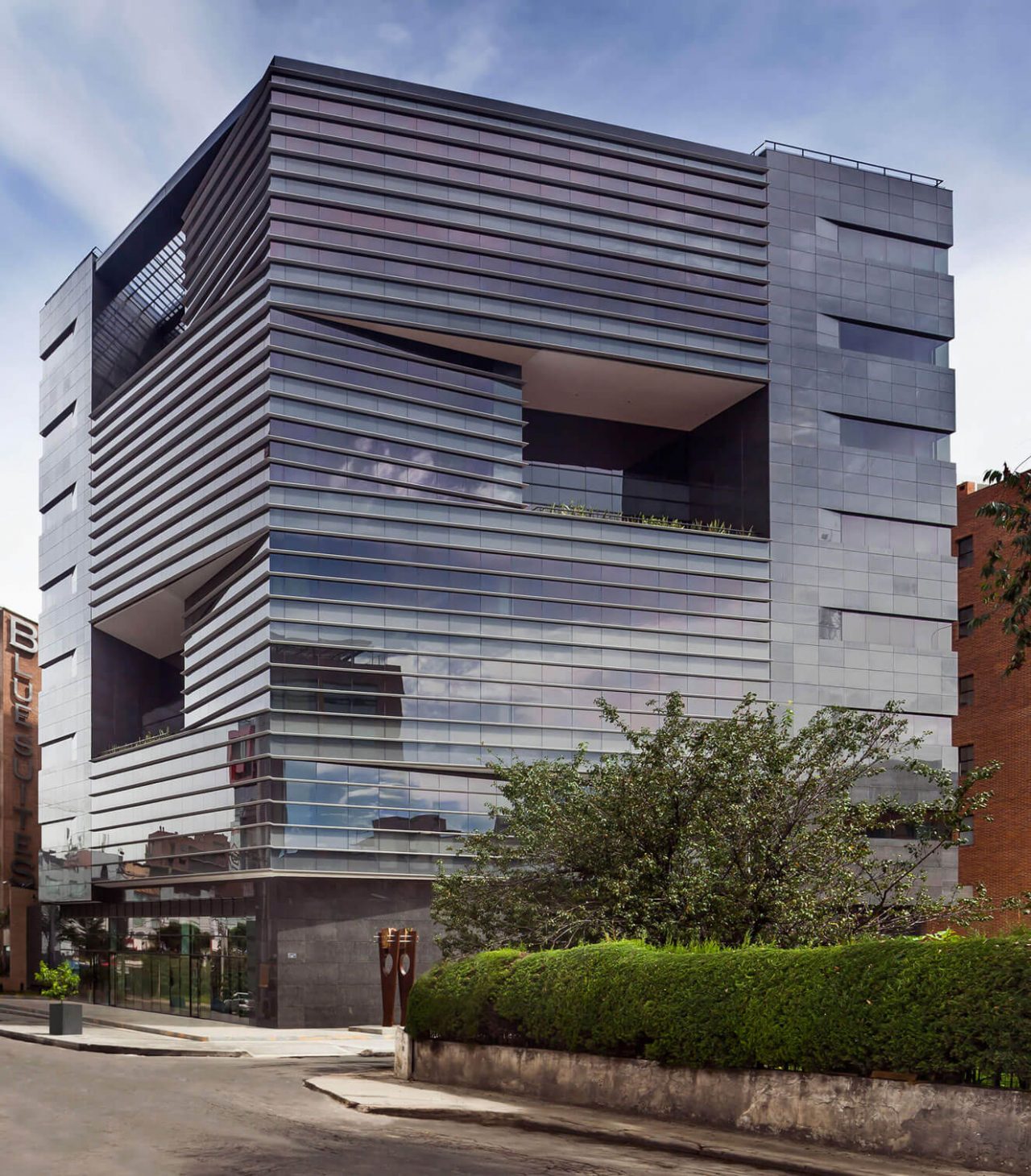 Ecotower 93 | H MAS H